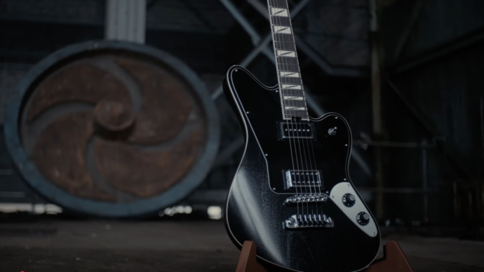 JACKSON Unveils New Signature Model For BRING ME THE HORIZON's LEE ...