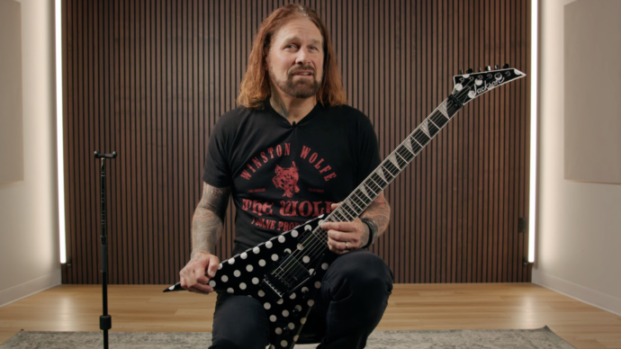 PHIL DEMMEL Shows Off His New Signature JACKSON King V - Gear Gods