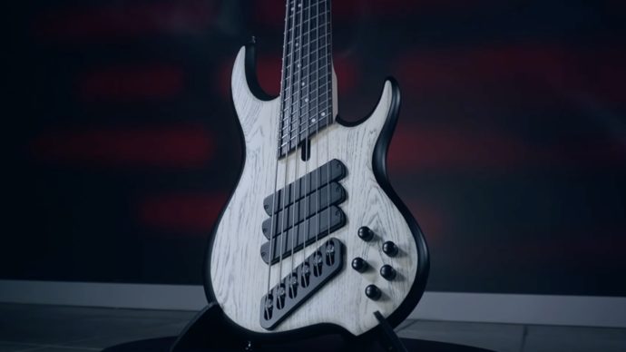 DINGWALL's JACOB UMANSKY Signature Bass: A Multi-Scale Powerhouse Built ...